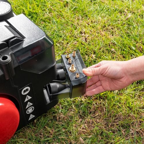 Ozito PXC 36V 2 x 18V Cordless 6L Oil Free Air Compressor PXOFCS-636 ...