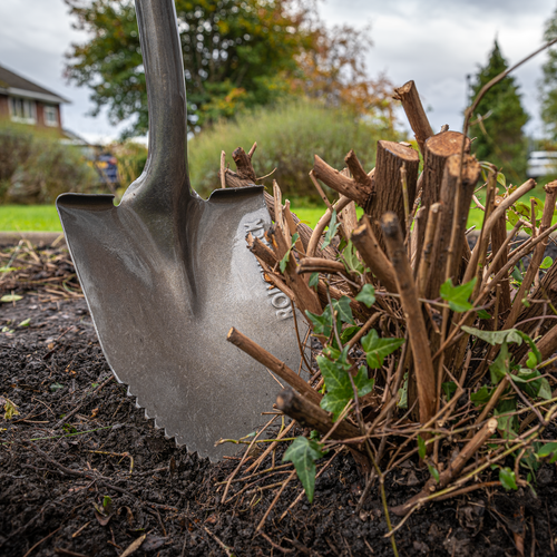 Roughneck Sharp Edge Long Shovel - Bunnings New Zealand