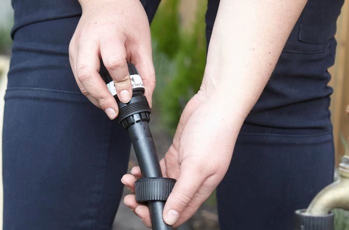 Installing Irrigation Sprayers And Drippers - Bunnings Australia