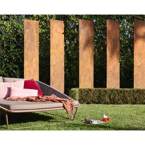 Dulux Design 1L Rust Effect Paint - Step 1 - Bunnings New Zealand