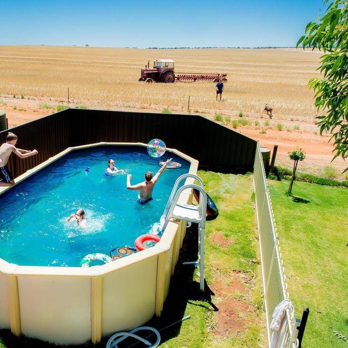 Driclad 7.08m x 3.66m x 1.32m Modular Salt Water Swimming Pool ...