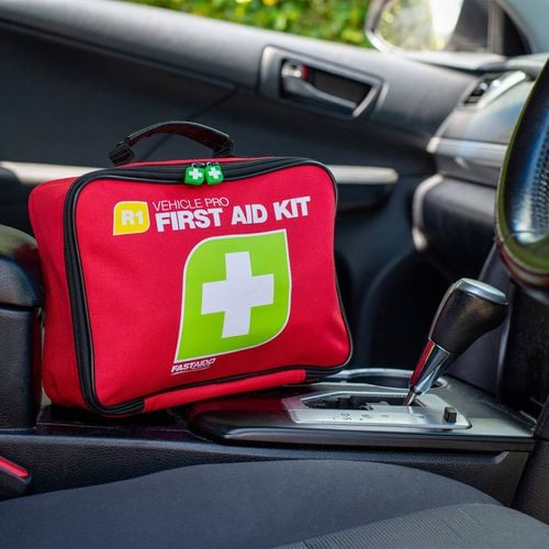 FastAid R1 Vehicle Pro First Aid Kit With Red Soft Pack - Bunnings ...