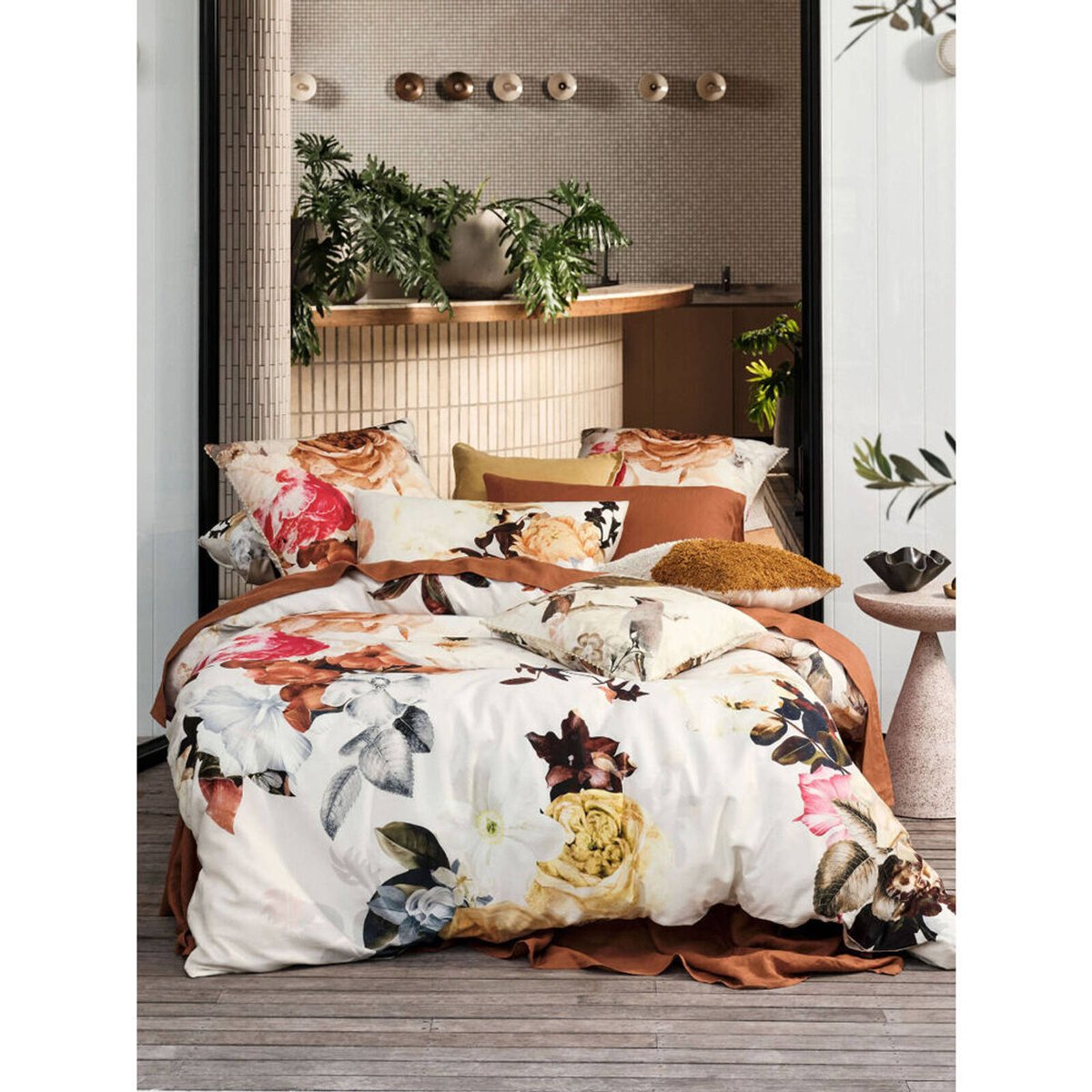 Linen House Queen Primavera Caramel Quilt Cover Set - Bunnings Australia