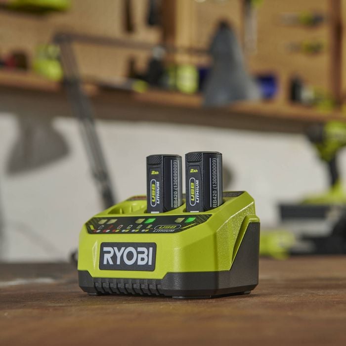 Ryobi USB Lithium 3-Port 3A Charger - Bunnings Australia