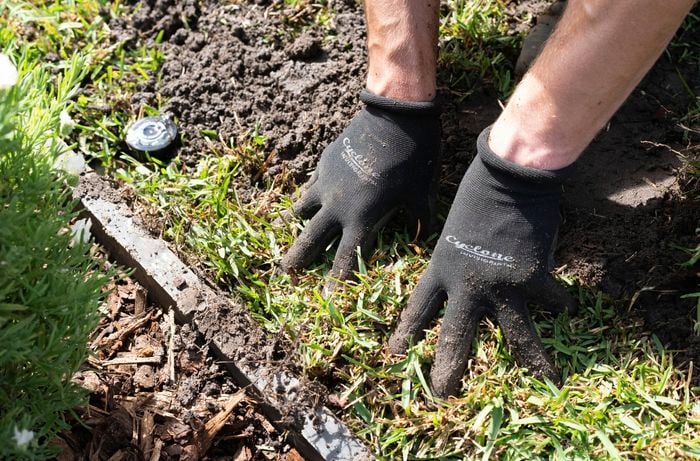 How To Install Pop-Up Sprinklers - Bunnings Australia