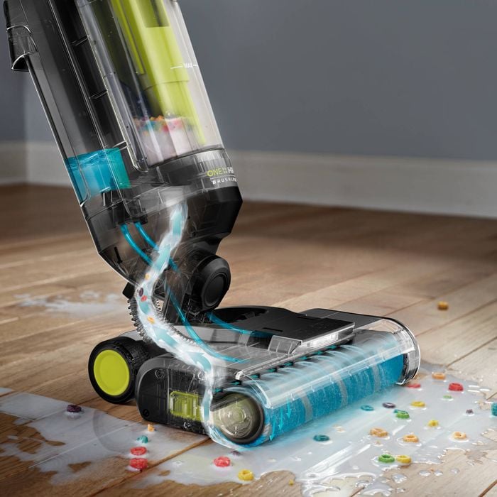 Ryobi 18V ONE+ HP Brushless Wet And Dry Hard Floor Cleaner 4.0Ah Kit ...
