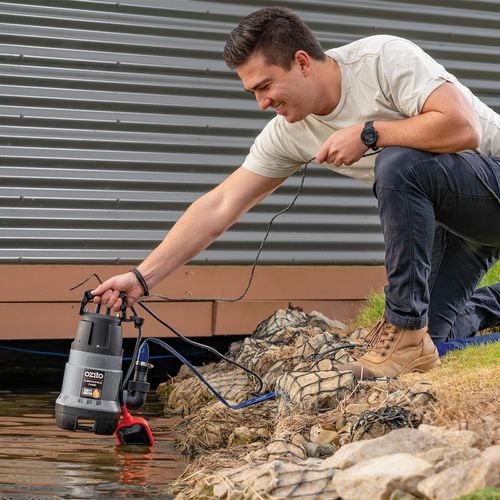 Ozito 780W Submersible Dirty Water Pump OSP-780 - Bunnings New Zealand