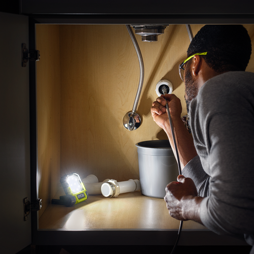 Ryobi 4V USB Lithium LED Flip Light Kit - Bunnings Australia