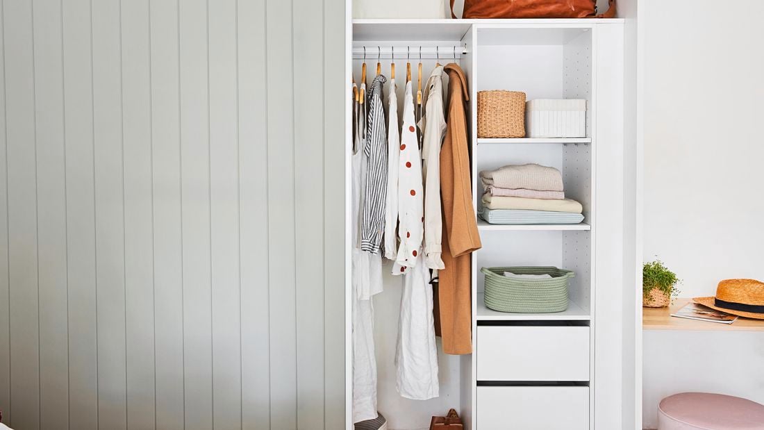 Bunnings cupboards flat packed store