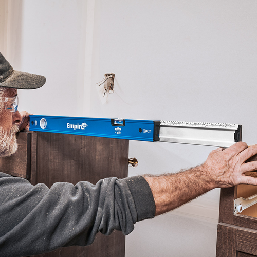 Empire 600-1000mm Extendable Level - Bunnings Australia