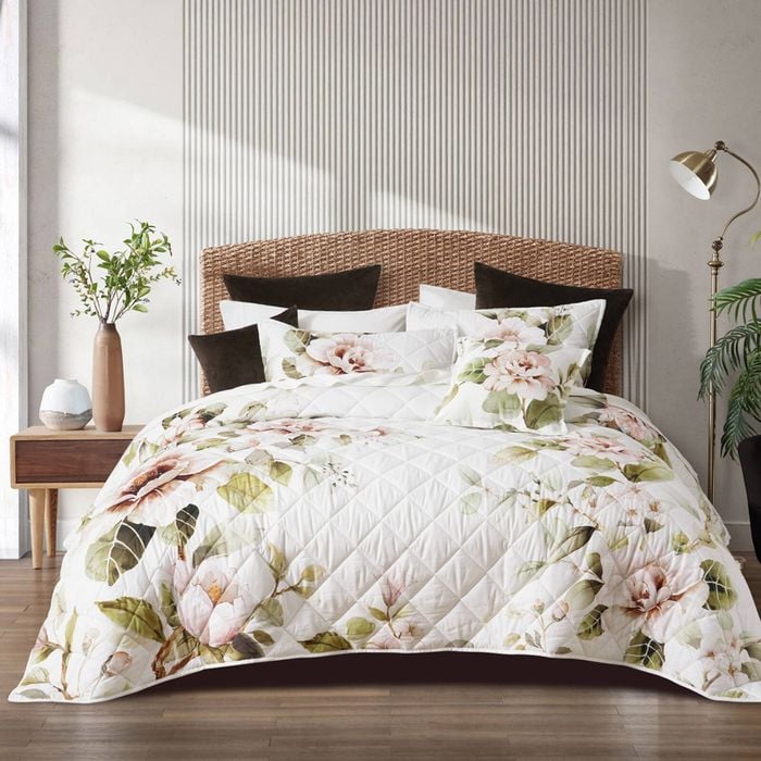 Bianca Rosalia Super King White Polyester Coverlet Set - Bunnings Australia