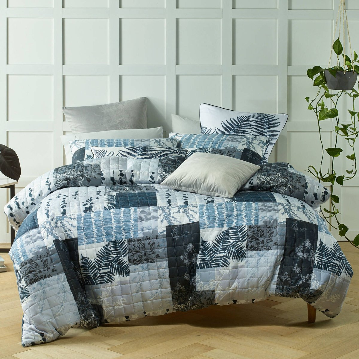Bianca Botanic Grey Quilt Cover Set Queen - Bunnings Australia