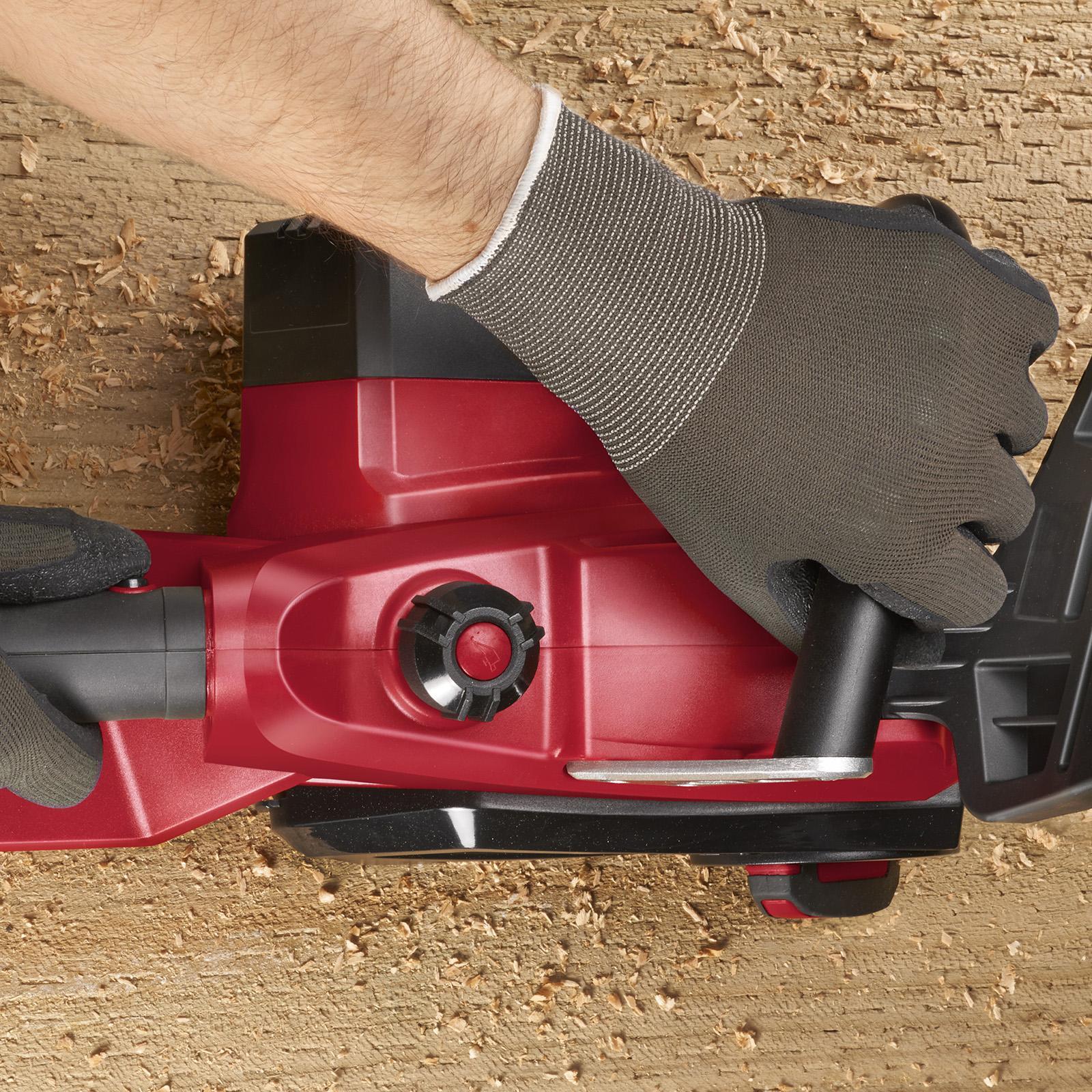 Ozito cordless chainsaw bunnings store