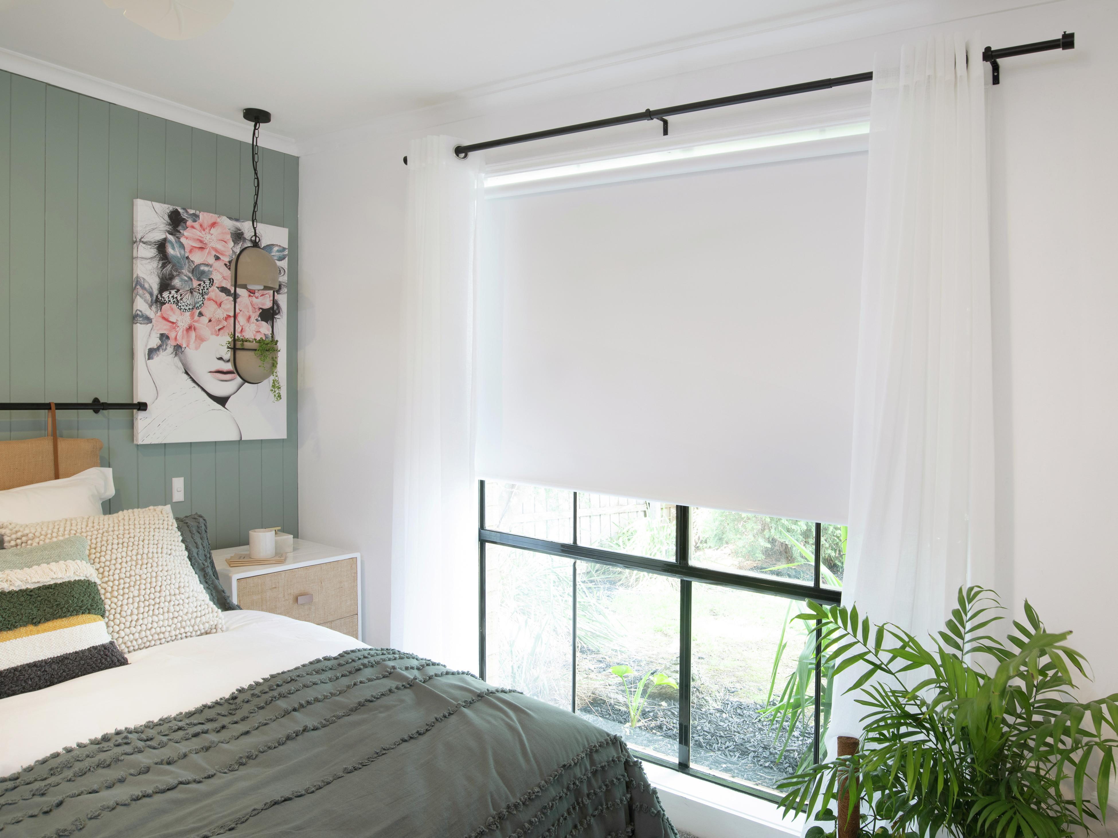 Bunnings blinds store