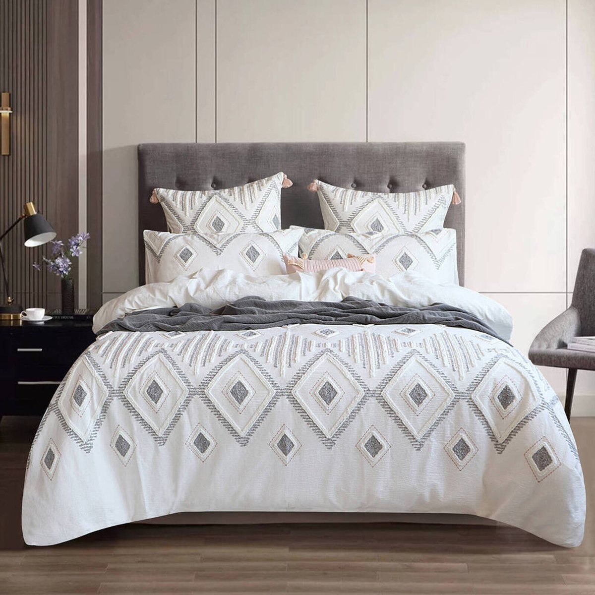 Renee Taylor Super King Zuma Stone Washed Tufted Quilt Cover/Pillowcase ...
