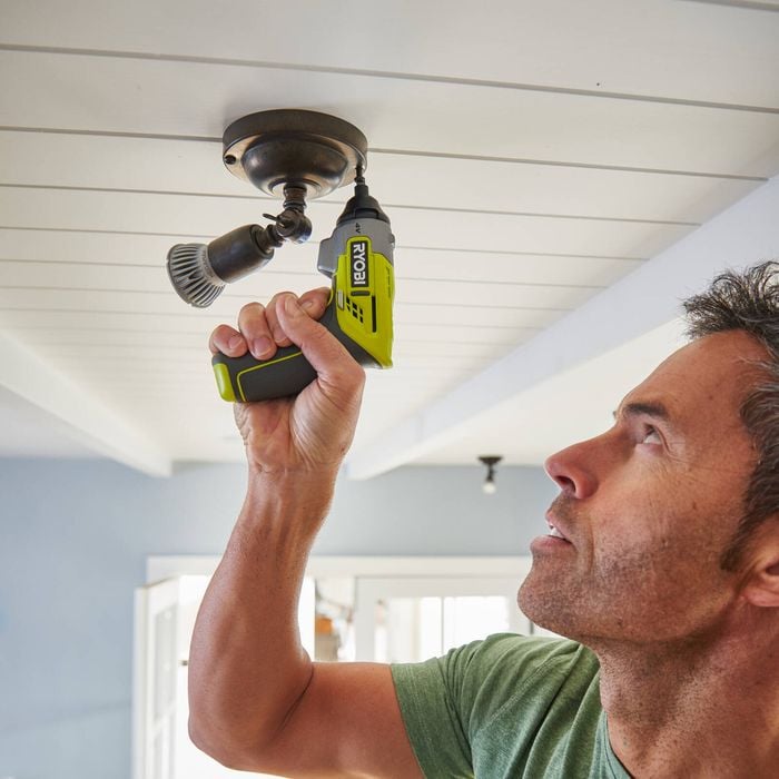 Ryobi 4V Screwdriver Ergo Kit
