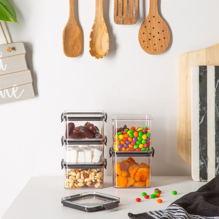 5 Piece Food Containers Set - 2 Sizes - Black - Bunnings Australia