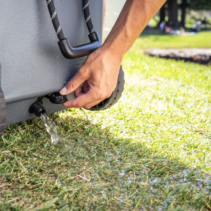 Esky 95L Grey Advanced Chest Cooler - Bunnings Australia