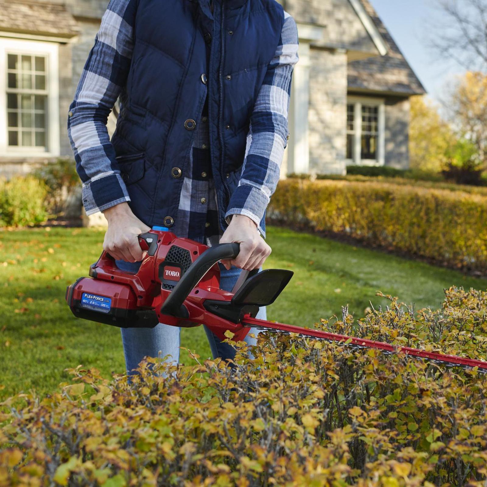 Toro 60V MAX Battery Hedge Trimmer Skin Only Bunnings Australia