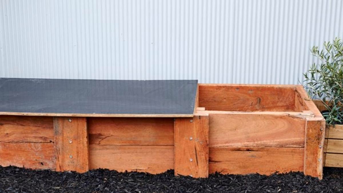 Composting Tips & Advice - Bunnings New Zealand