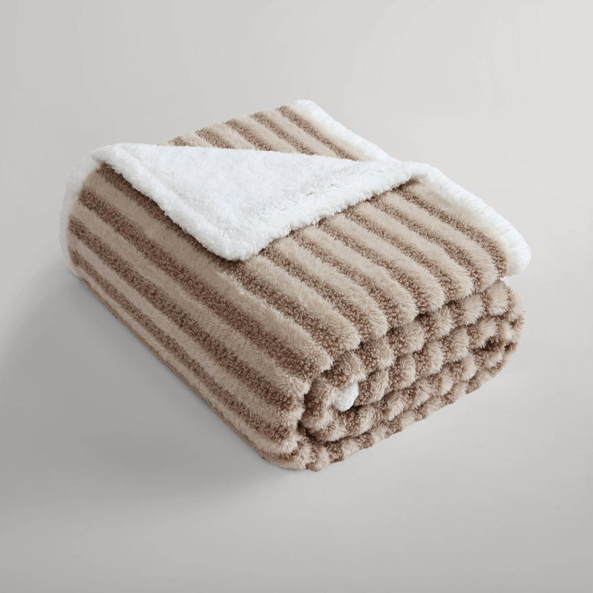 Ardor Carter Boucle Throw - Bunnings Australia