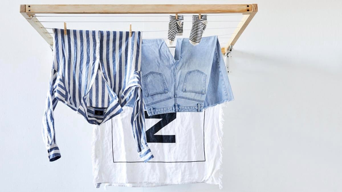 How To Make A Foldable Drying Rack - Bunnings New Zealand
