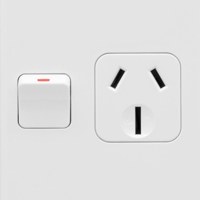 DETA Vertical Single Power Point - Bunnings New Zealand
