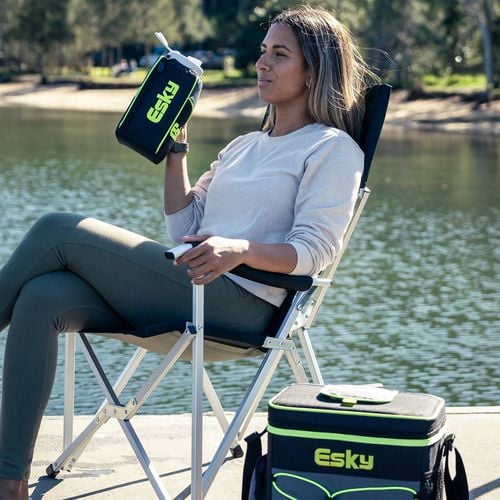Esky 2.5L Black/Grey/Lime Hybrid Cooler Esky Jug - Bunnings Australia