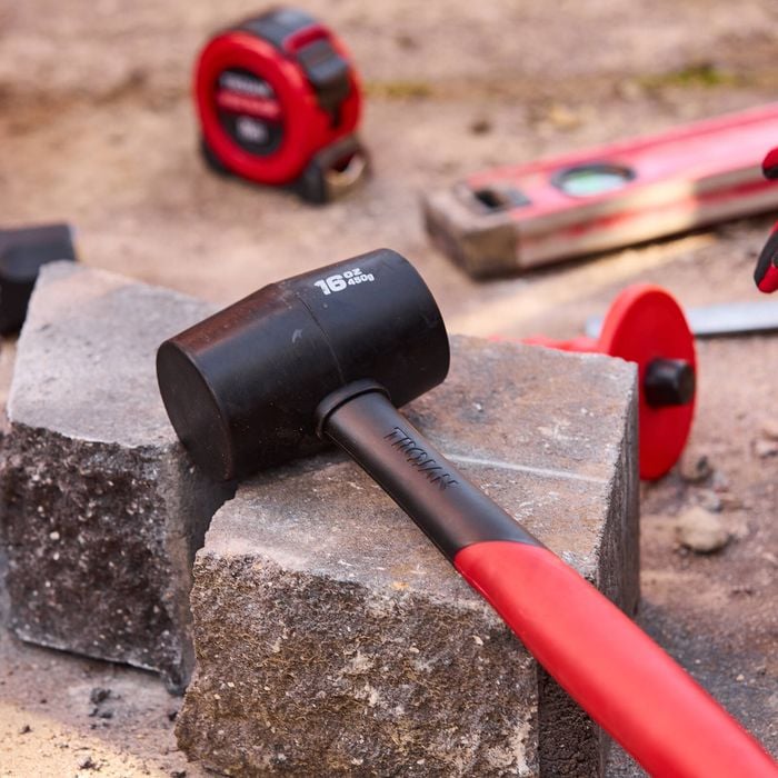 Trojan 16oz 450g Black Fibreglass Rubber Mallet Bunnings Australia