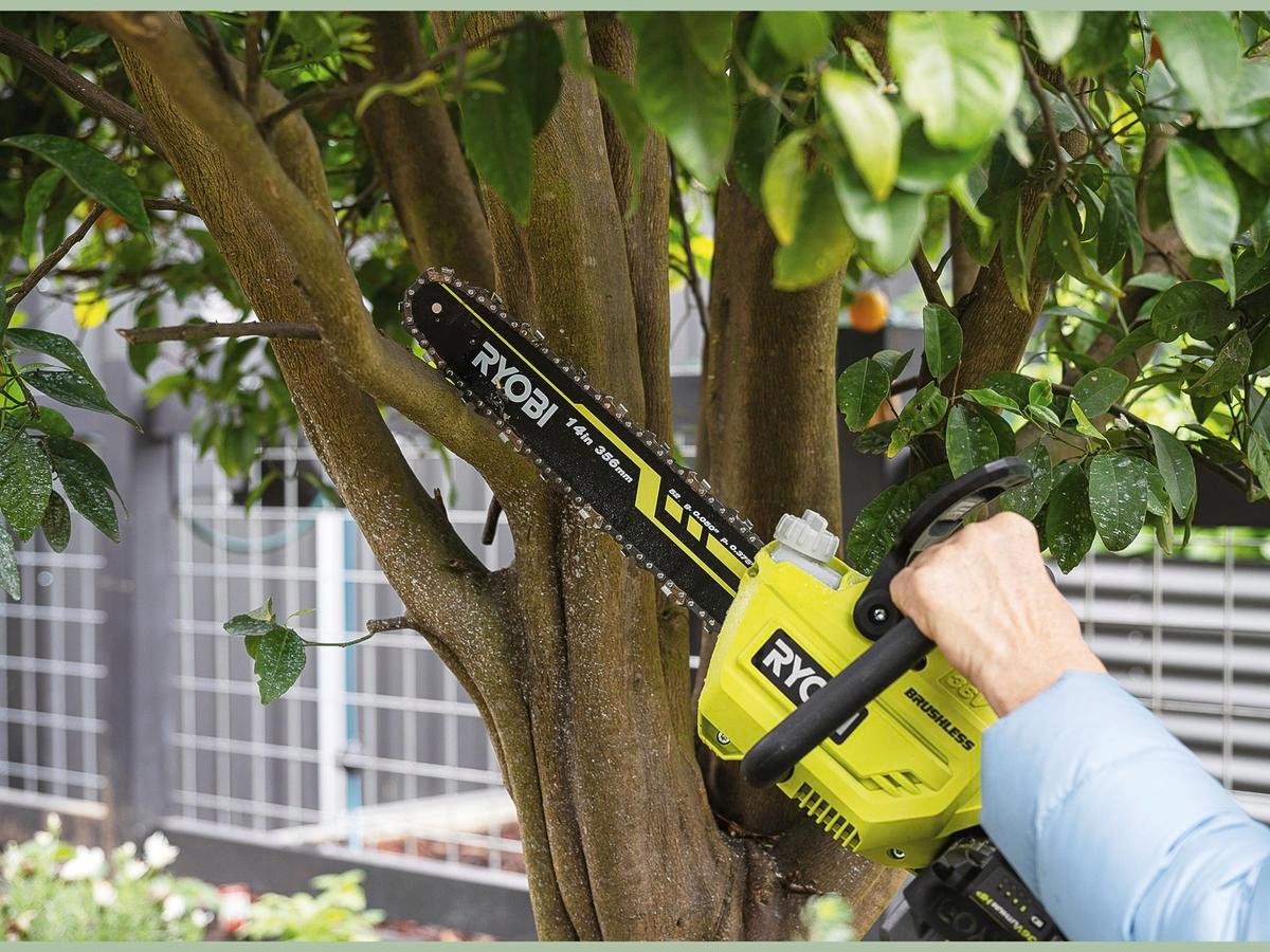 How To Maintain Power Garden Equipment - Bunnings Australia