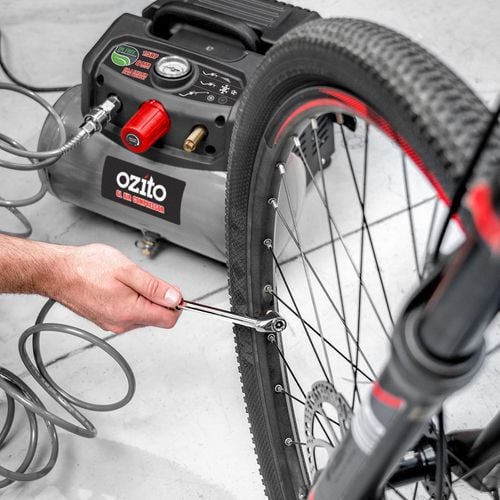 Ozito 6L 1.5HP Air Compressor Kit - Bunnings Australia