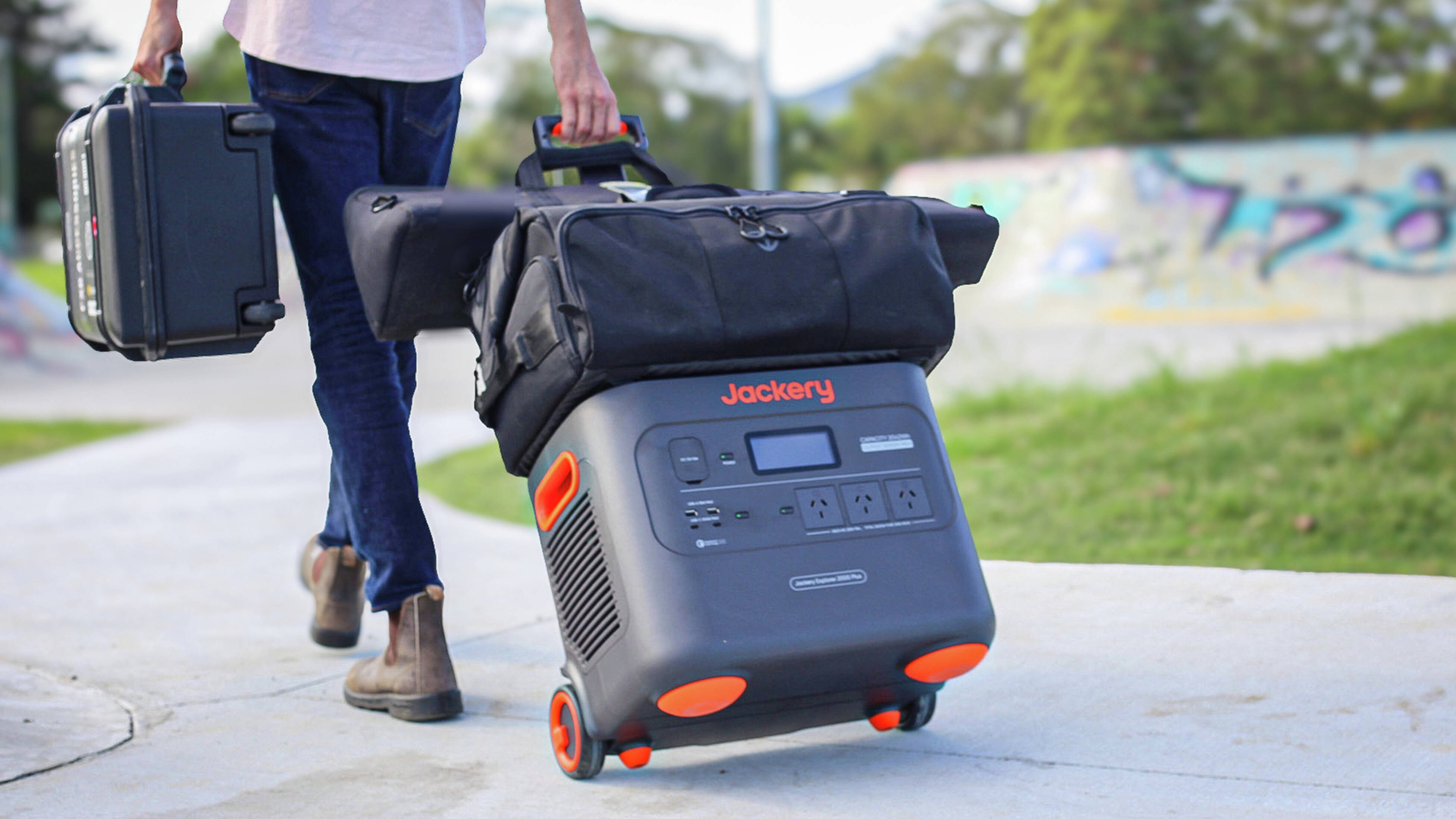 Best Ways To Use The Jackery Portable Power Station - Bunnings Australia