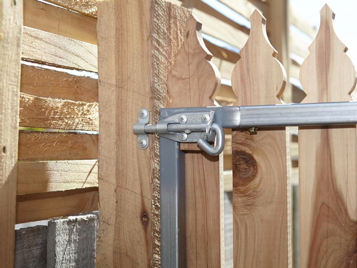 How To Install a Pad Bolt - Bunnings Australia