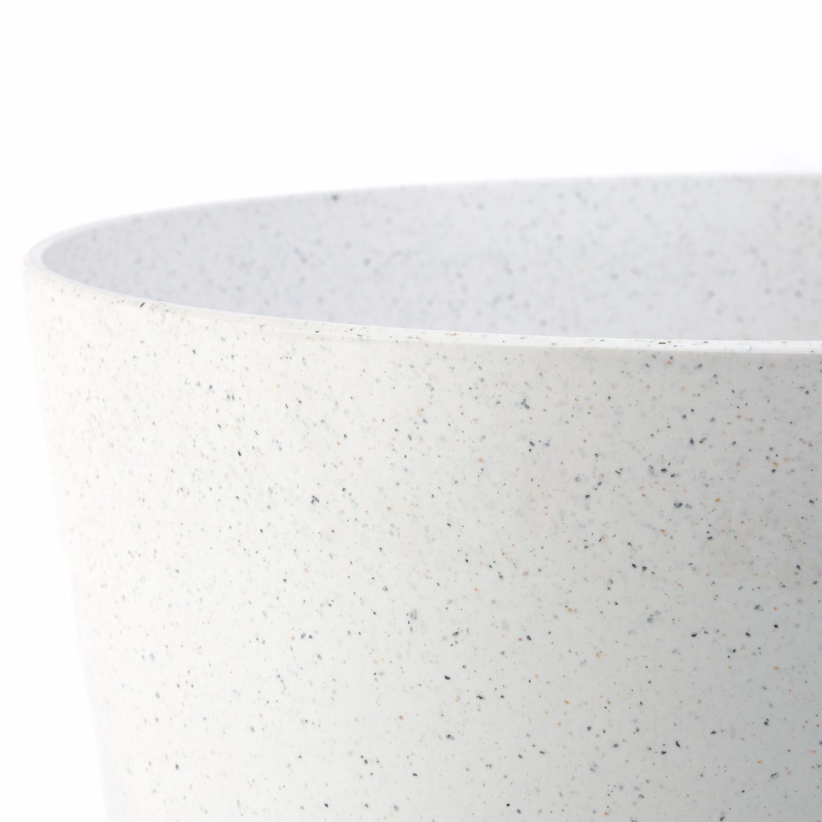Bunnings self watering pots store