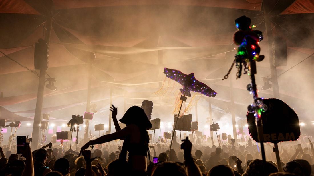 How To Create A Doof Stick For Your Next Music Festival - Bunnings ...