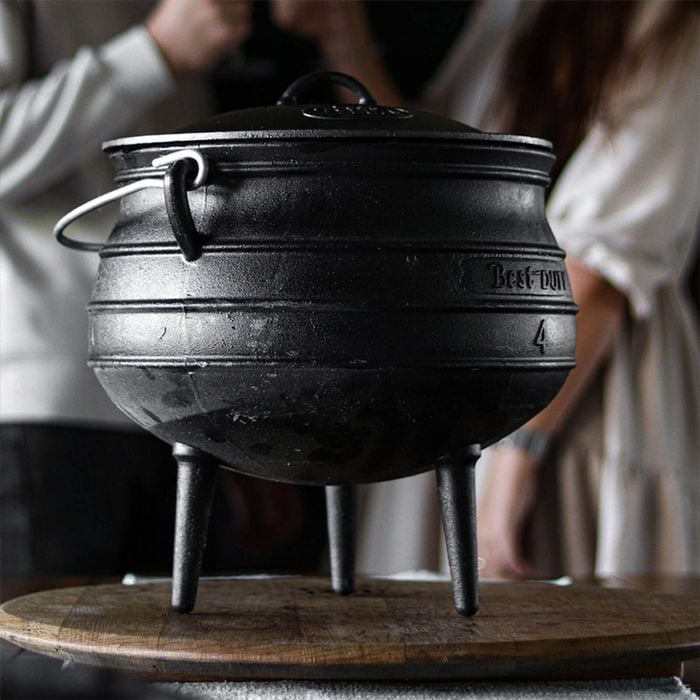 Best Duty - Potjie Pot (3-Legged) - Oil Cured - Size 4 - Bunnings Australia