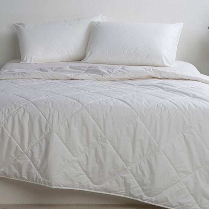 Jason Australian Washable Wool All Seasons Quilt - Bunnings Australia