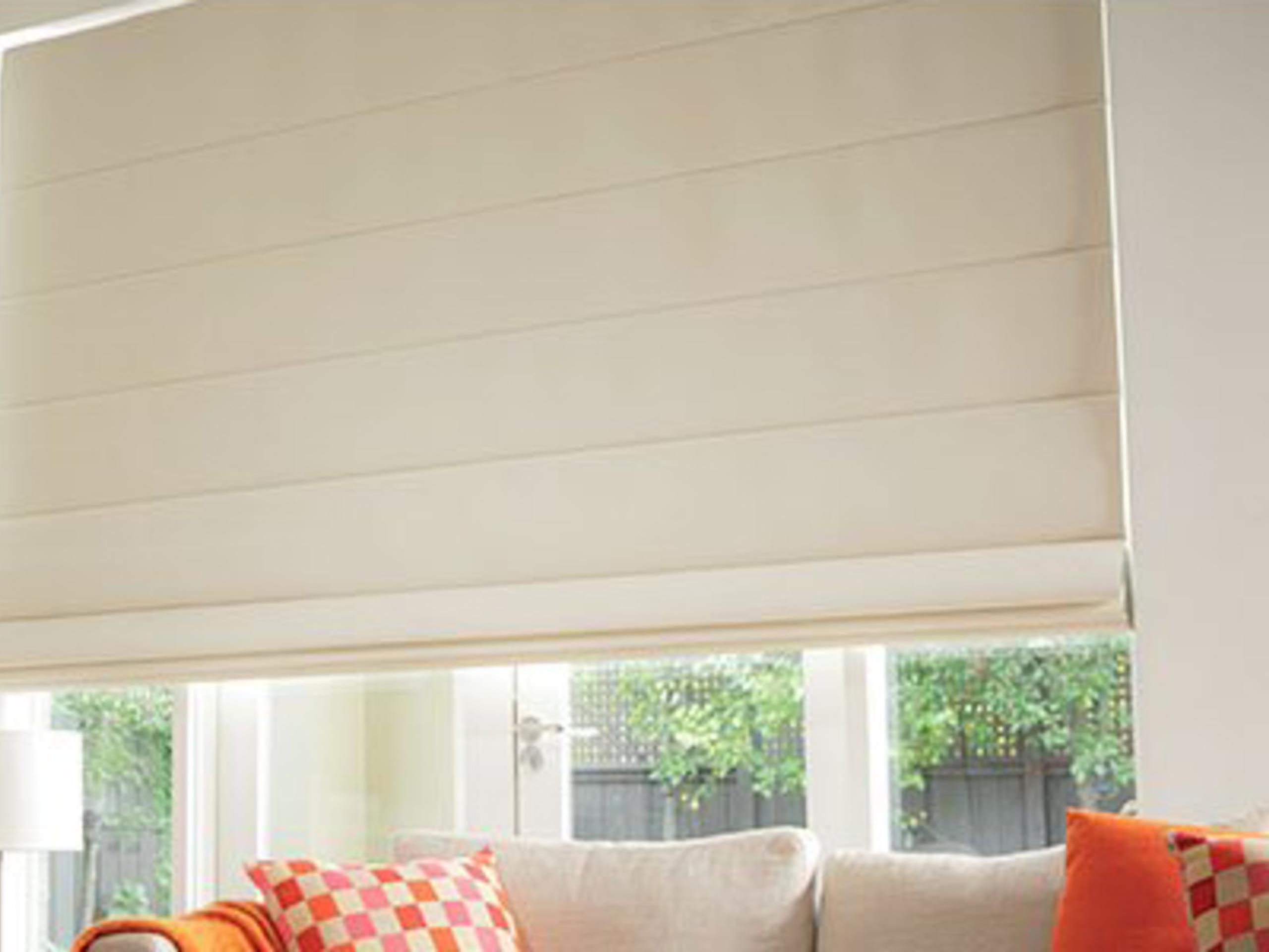 Bunnings blinds indoor store