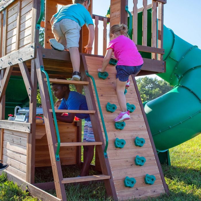 Backyard Discovery Cedar Cove Wooden Play Centre Swing Set with Two ...