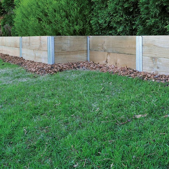 Jack 50 x 750mm Galvanised Steel Retain It End Post Upright Sleeper ...