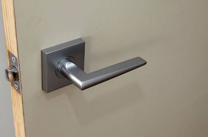 How To Install a Door Handle - Bunnings Australia