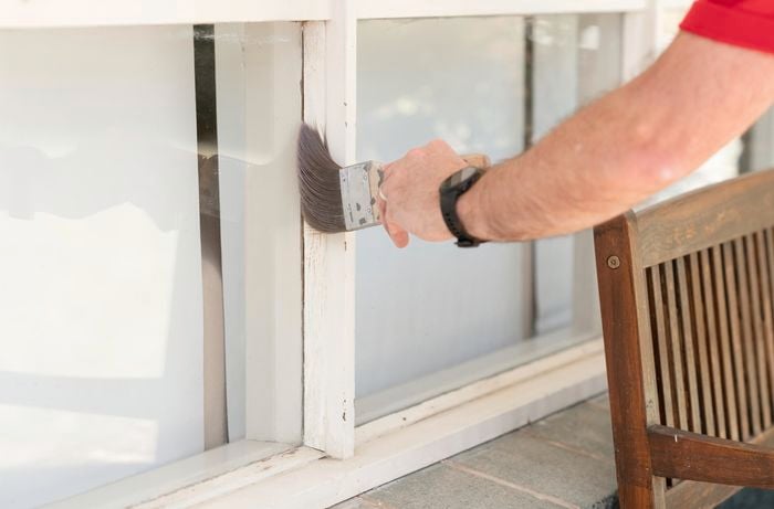 How To Paint Timber Window Frames - Bunnings Australia