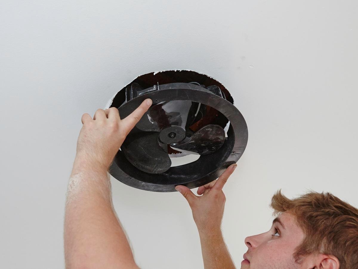 How To Install An Exhaust Fan - Video - Bunnings Australia