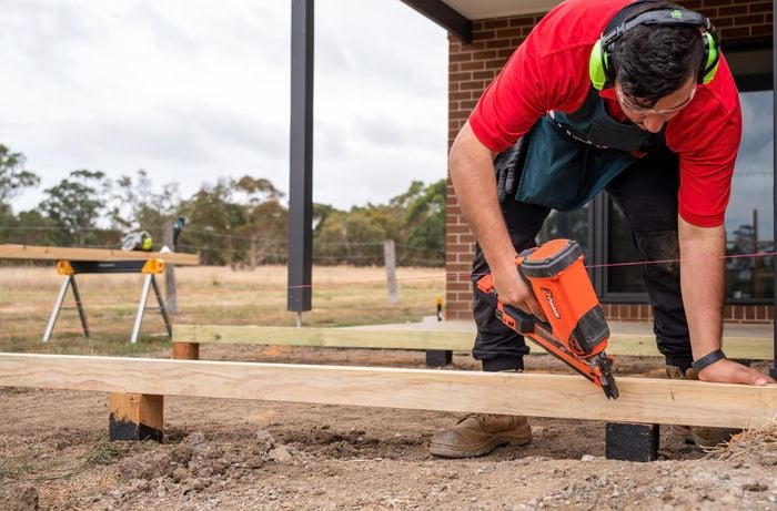 How To Install Bearers - Bunnings Australia