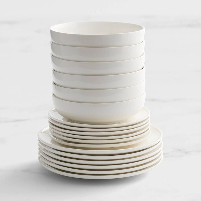 Salisbury & Co Signature Dinner Set 18pc White - Bunnings Australia