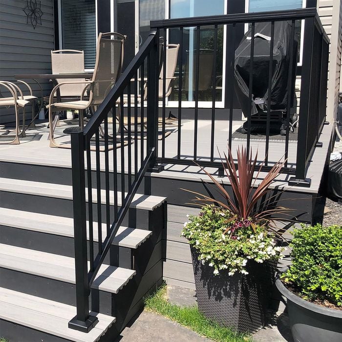 PEAK 1800mm Black Aluminium Deck Balustrade Standard Stair Baluster Kit ...