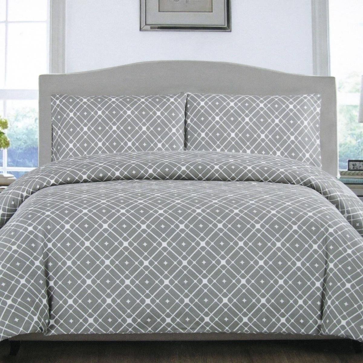 Artex Grey Stars Quilt Cover Set Queen - Bunnings Australia