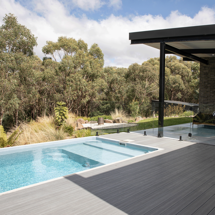 Ekodeck 137 x 23mm 5.4m Snow Gum / Shadow Grey Flame Fighter Composite ...