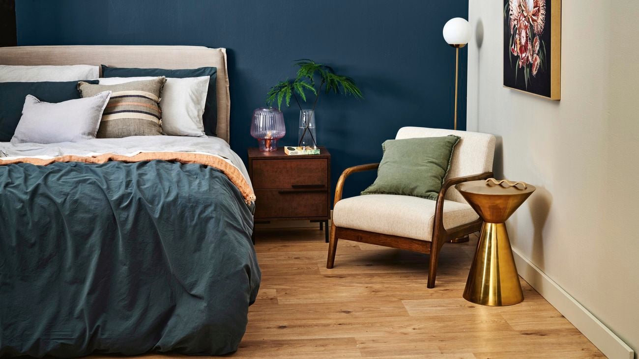 How To Bring The Latest Colour Trends Home: Stormy Bay - Bunnings Australia
