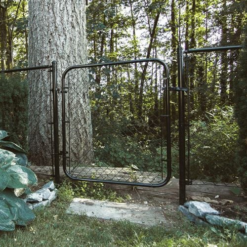 PEAK Chain Link Fencing 32mm Black Rail End Assembly - Bunnings Australia